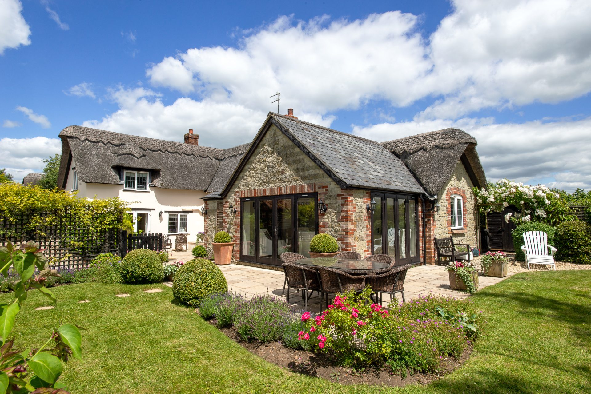 Cottage Gallery - English Cottage Vacation Cottage Gallery - English Cottage Vacation