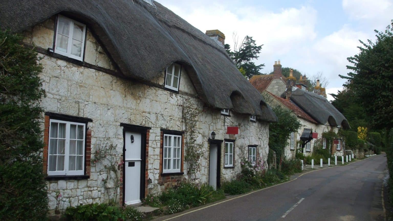 The History Of British Thatched Cottages - English Cottage Vacation